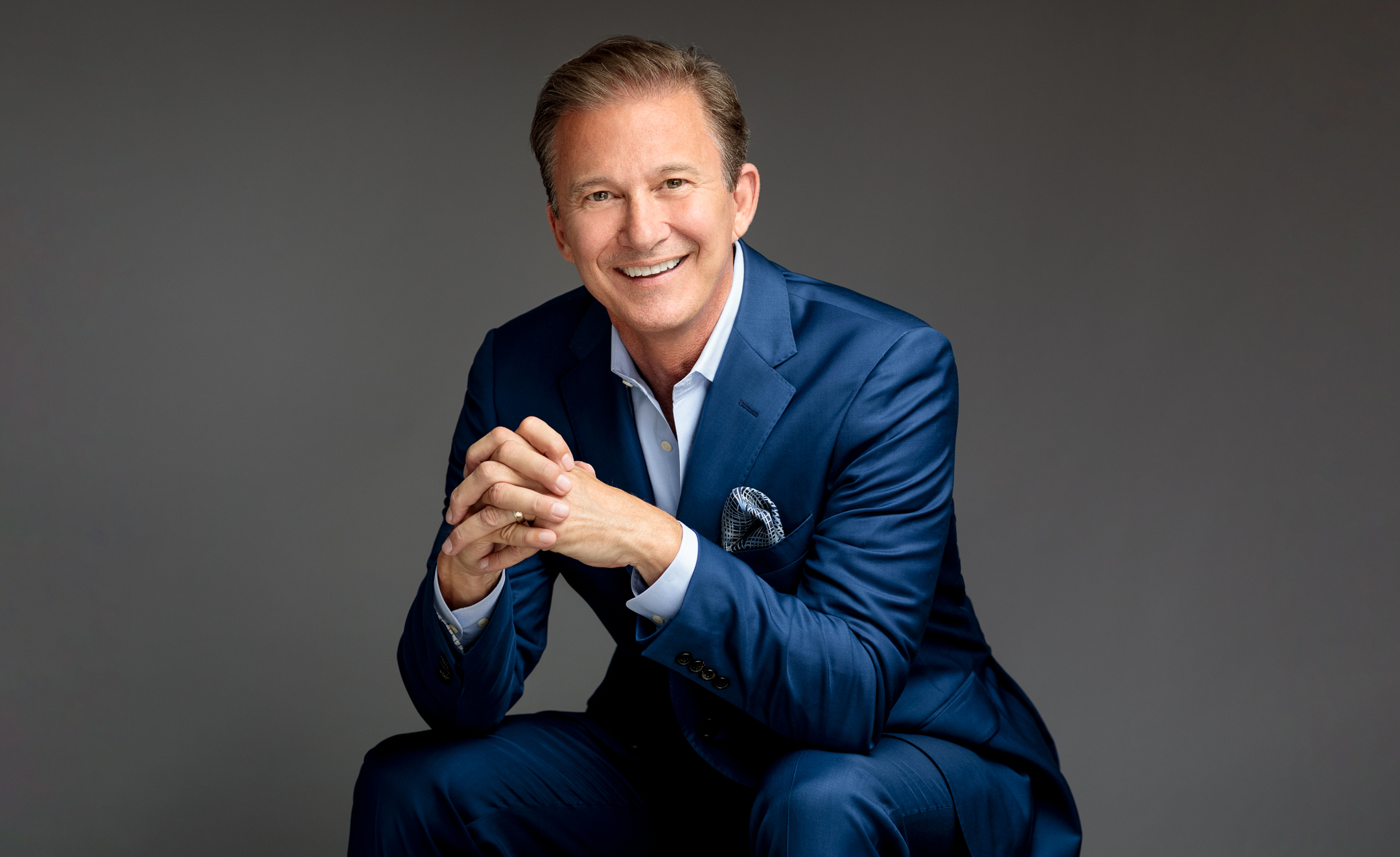 WELCOME SOLAS WEALTH TO HISTORIC MAIN STREET - Life In Naples Magazine