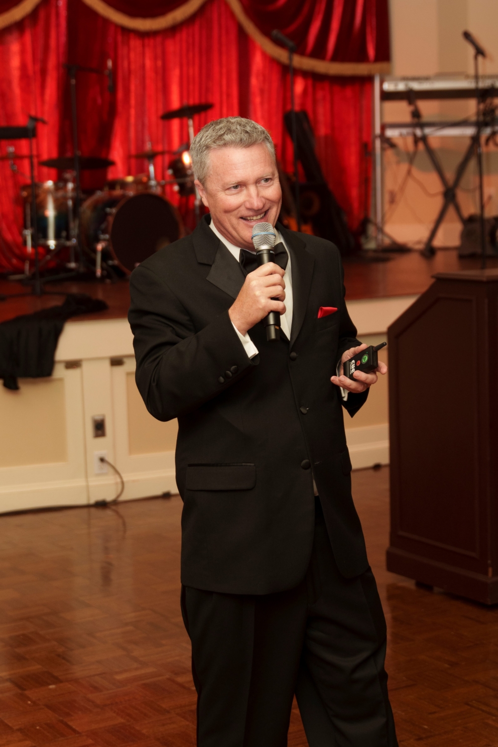 Village School Gala Raises Over $1,000,000 - Life In Naples Magazine