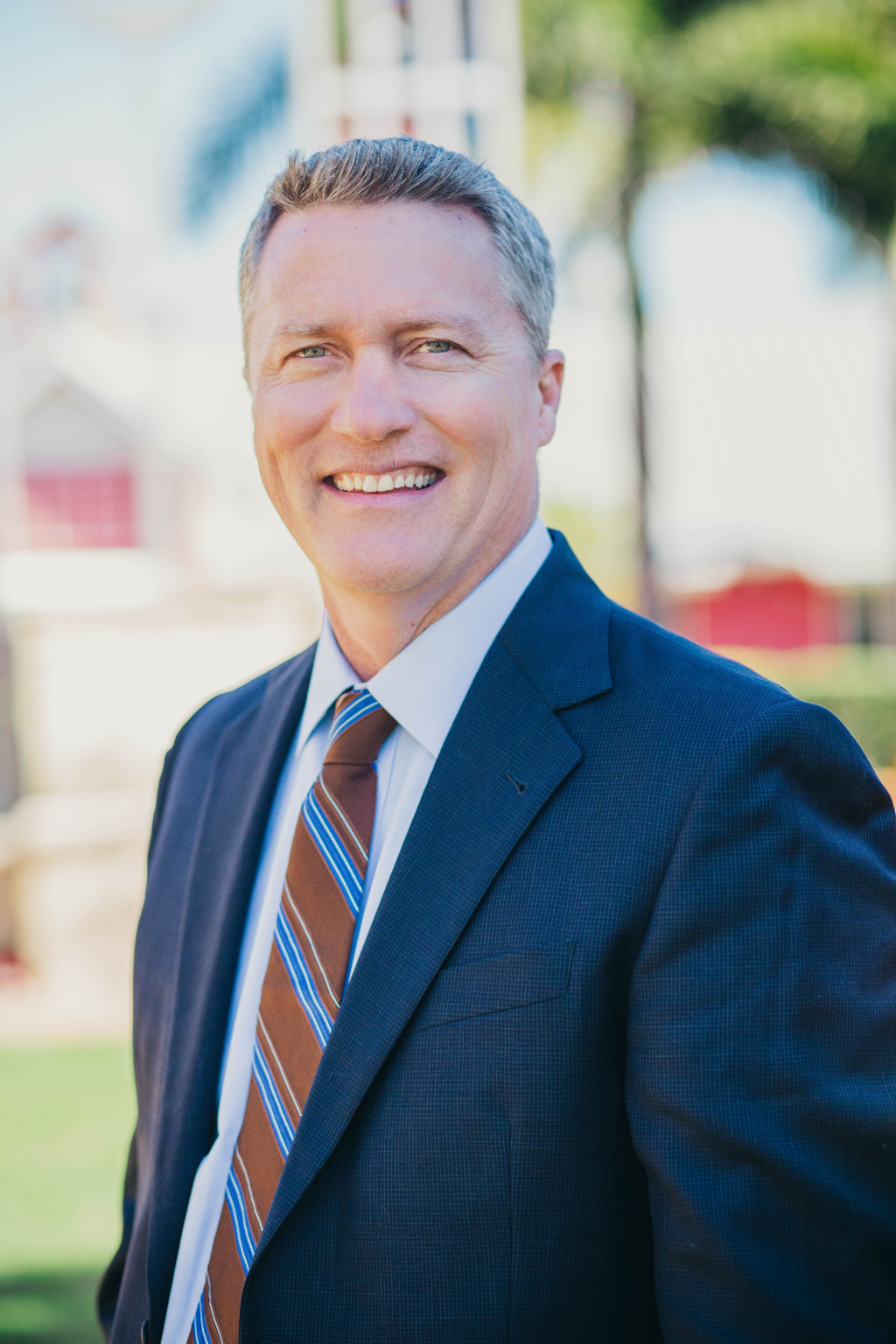 VILLAGE SCHOOL OF NAPLES LAUNCHES INTERNSHIP AND SHADOWING PROGRAM - Life In Naples Magazine